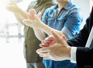 Best Workplaces for Freshers | IT Companies in Noida - Head Field